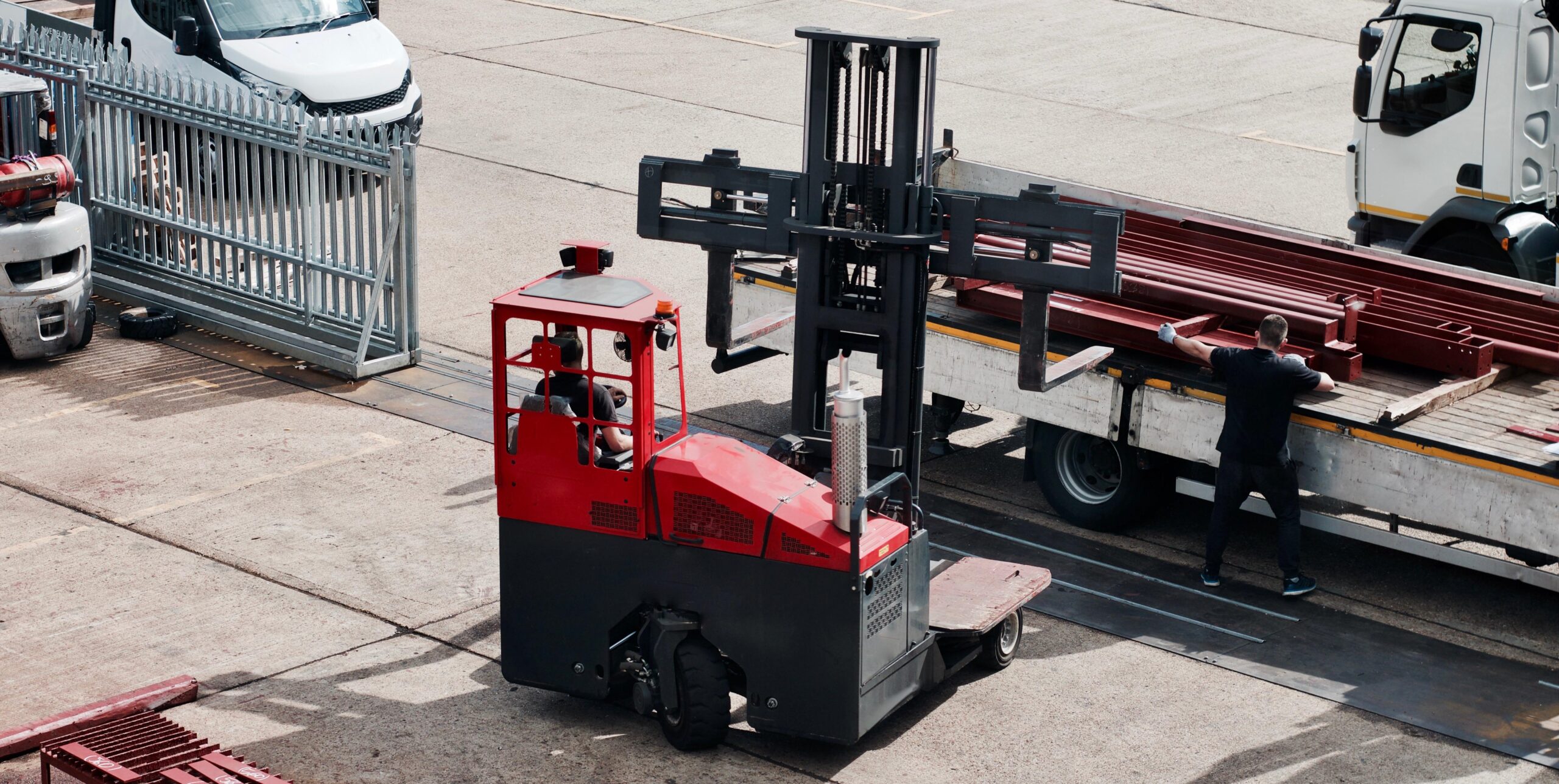 Side Loader - Milne Safety