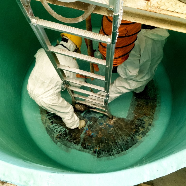 Low risk confined space Training & Safety Awareness