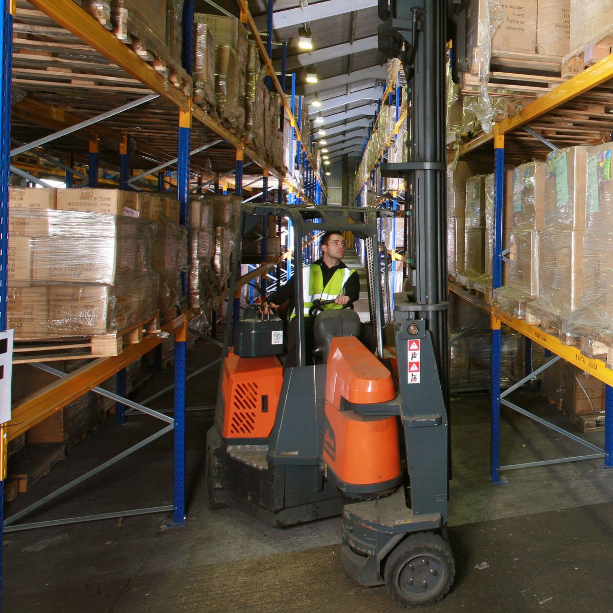 Forklift training: Pivot Steer Truck Certification Course